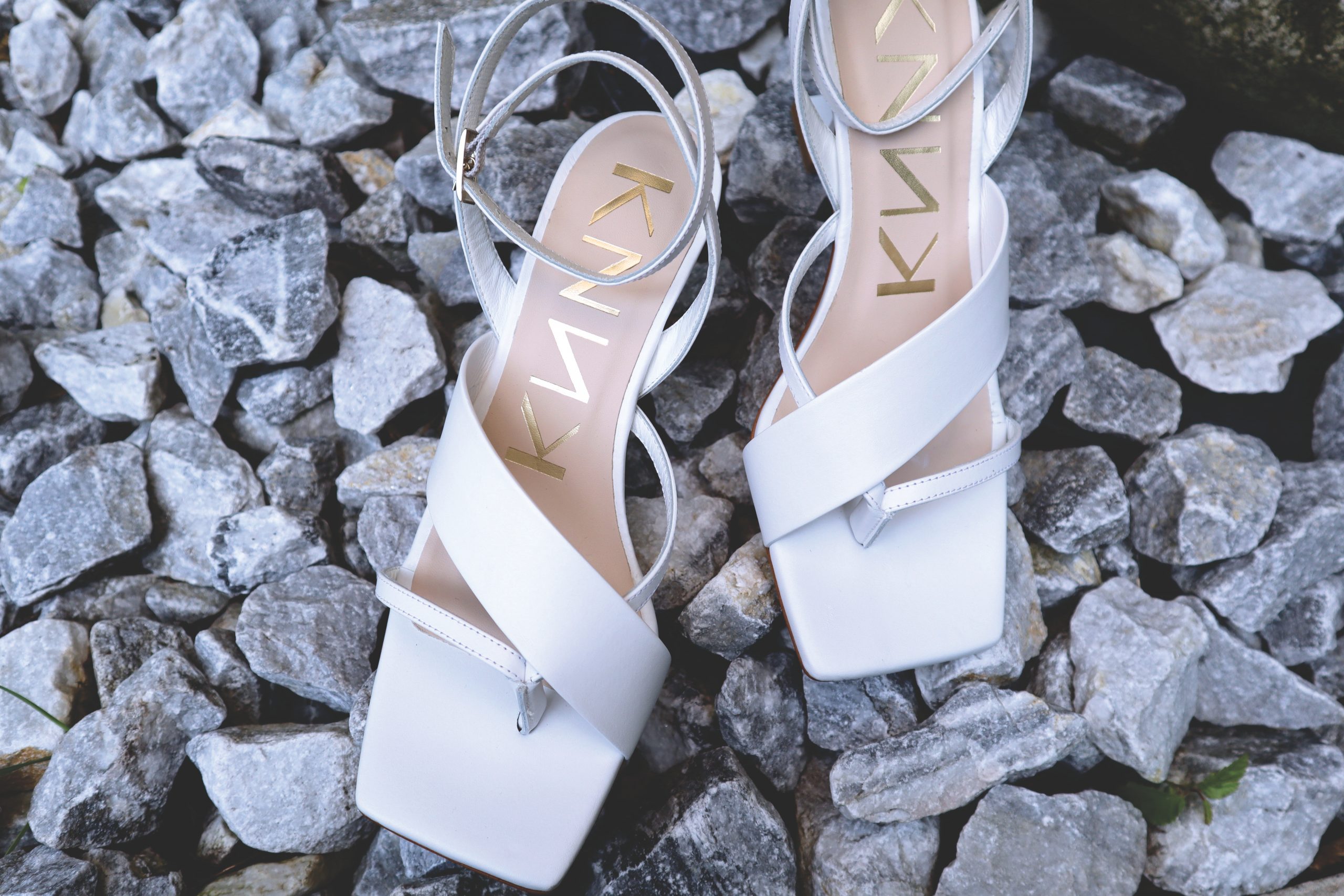 Premium Bridal Shoes - KNNK-Studio, an exclusive wedding brand.